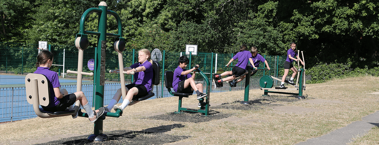Outdoor Gym 101: Installing A Gym In A School Setting